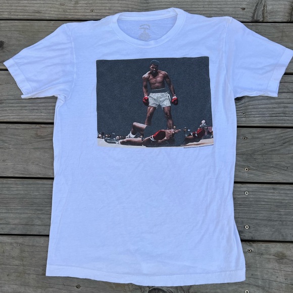 American Classics | Shirts | Muhammad Ali Tshirt | Poshmark